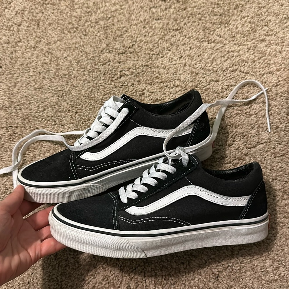Old Skool Black Vans - Gem